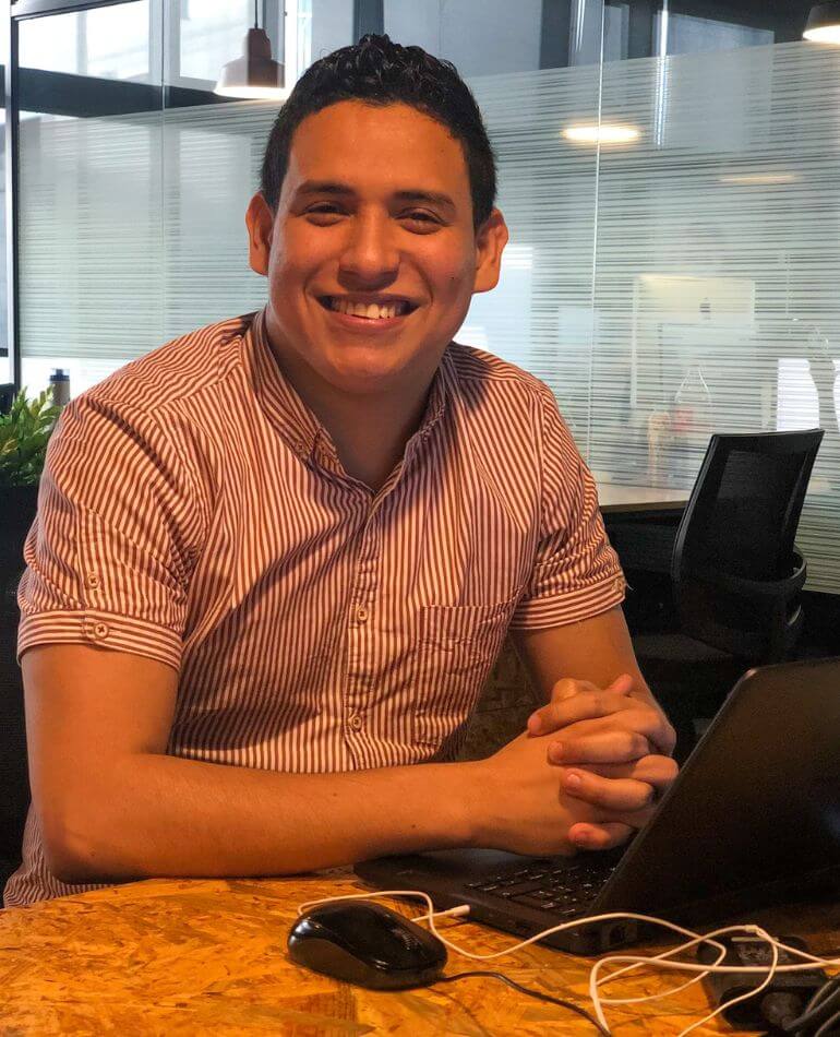 Nosotros - Infinity Agency ADS